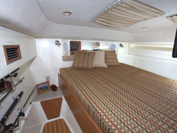 World Cat 320 EC - New 2017 Inventory Available at Sanibel Yacht and Slip