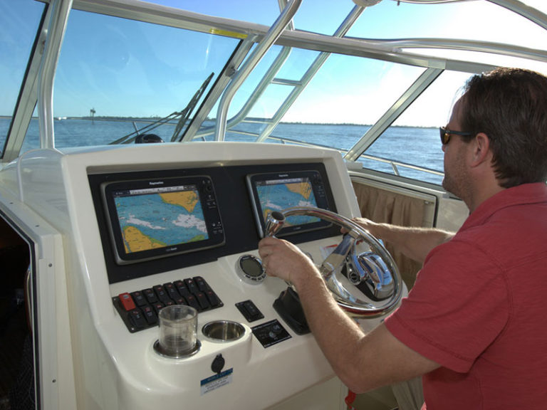 World Cat 320 EC - New 2017 Inventory Available at Sanibel Yacht and Slip